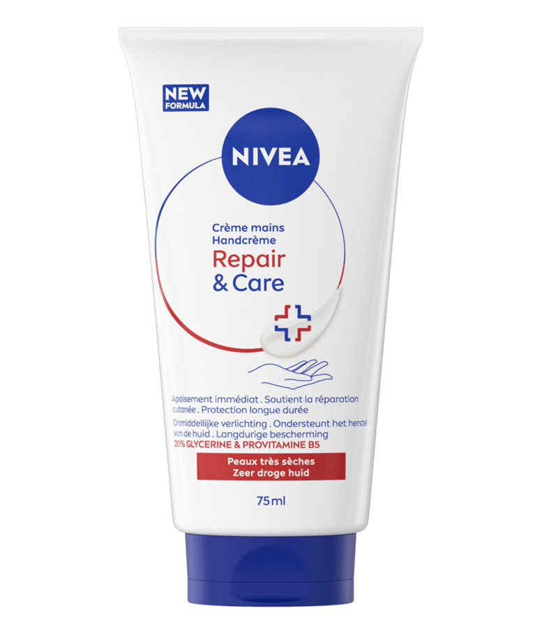 Mains moites : que faire ? – NIVEA