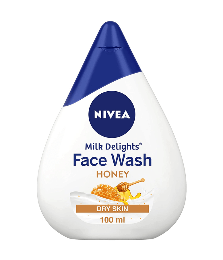 How to use face wash in 7 simple steps - NIVEA India