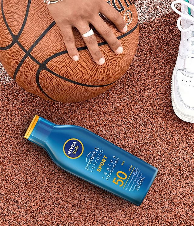 Loción Solar Protege & Refresh SPF 50 – NIVEA SUN