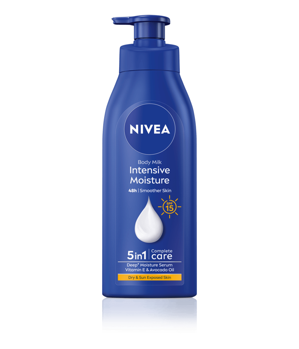 NIVEA Intensive Moisture SPF15 Body lotion with 10-in-1 Skin