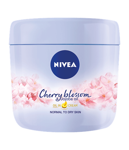 Visibly radiant & even tone skin in just 2 weeks - NIVEA