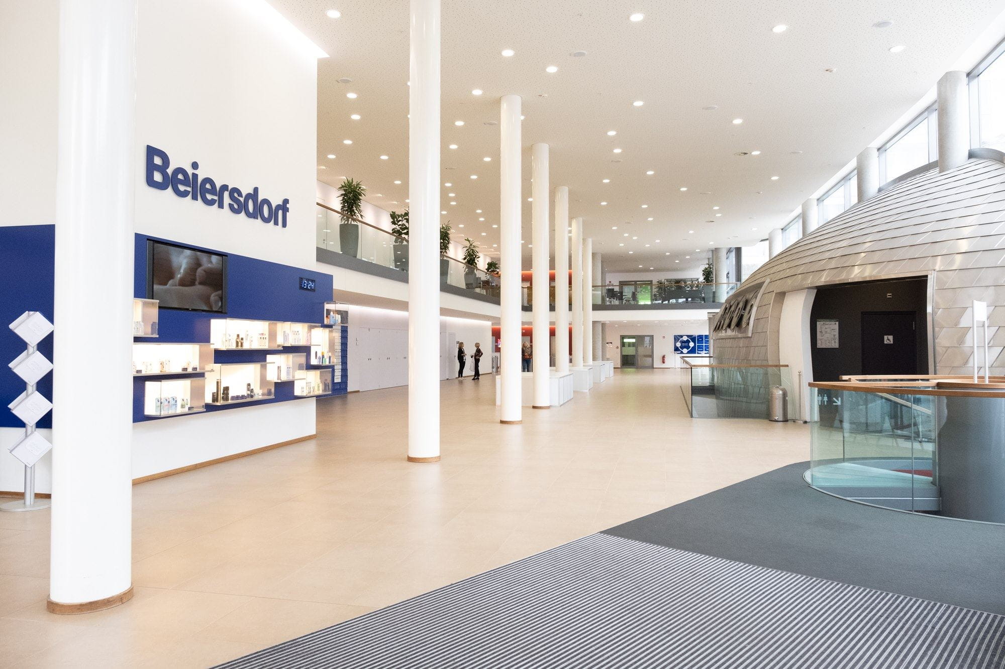 Beiersdorf Study Center: Research & Innovation in Skincare | Study Center